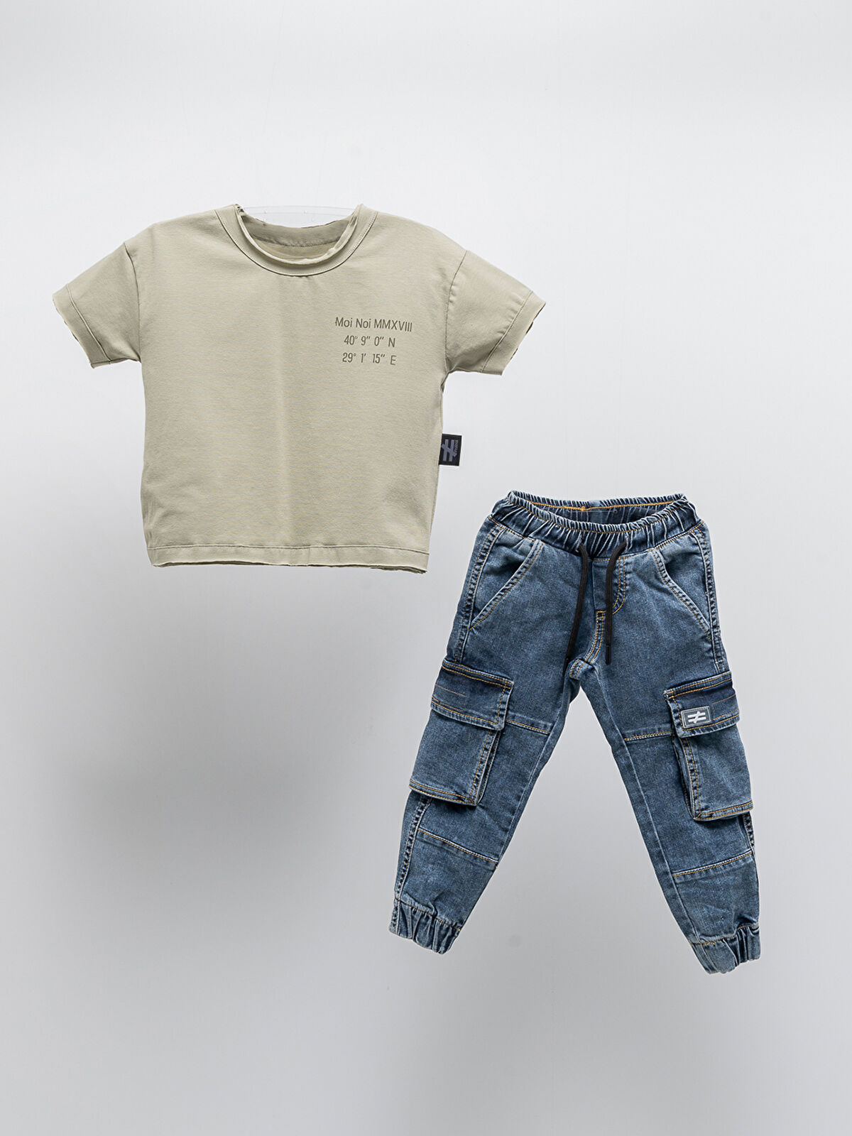 Moi Noi Bisiklet Yaka Baskılı Kısa Kollu Çocuk Tişört ve Jean Pantolon