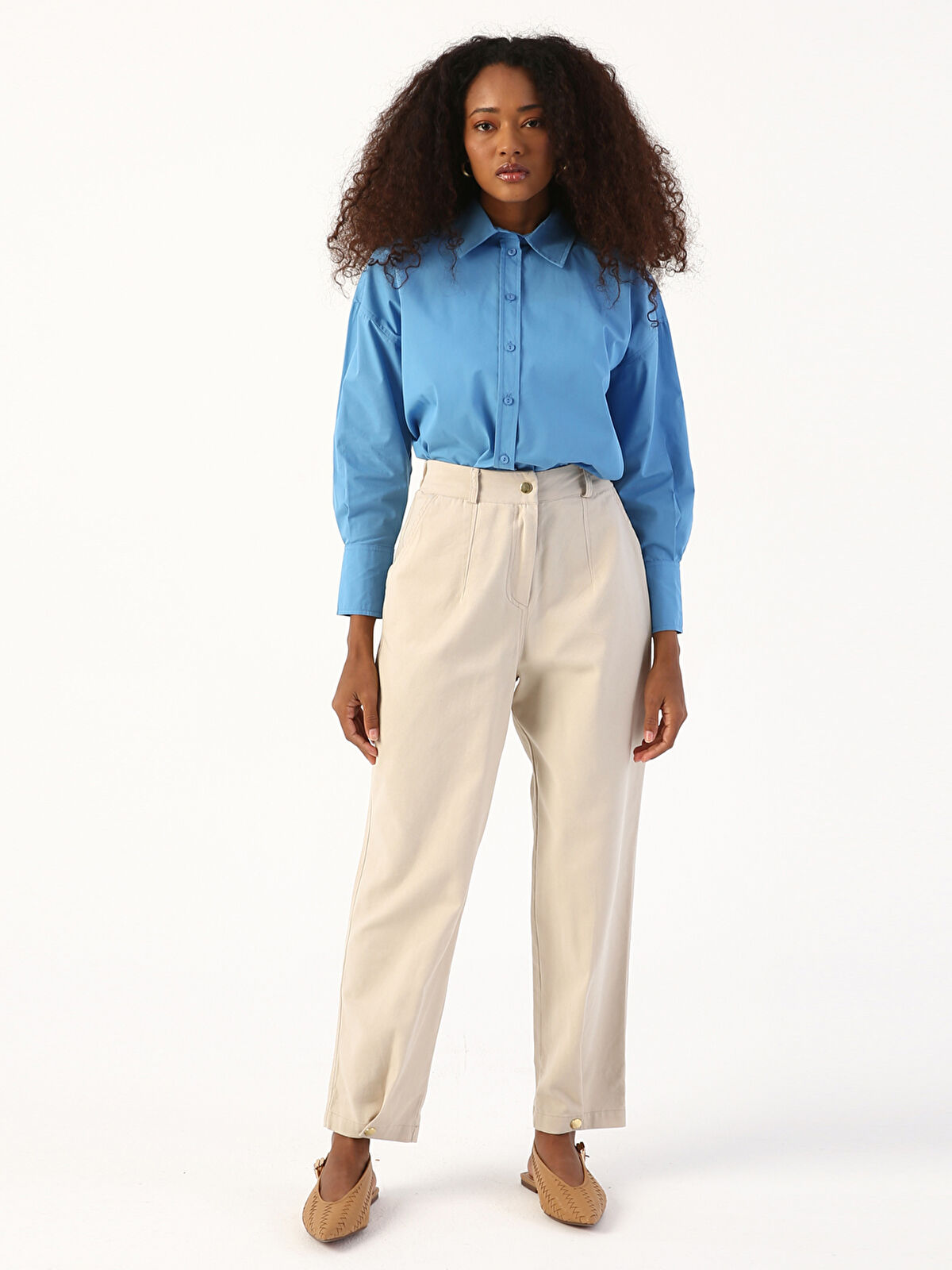 Allday Mom Fit Düz Cep Detaylı Paçası Pileli Kadın Pantolon