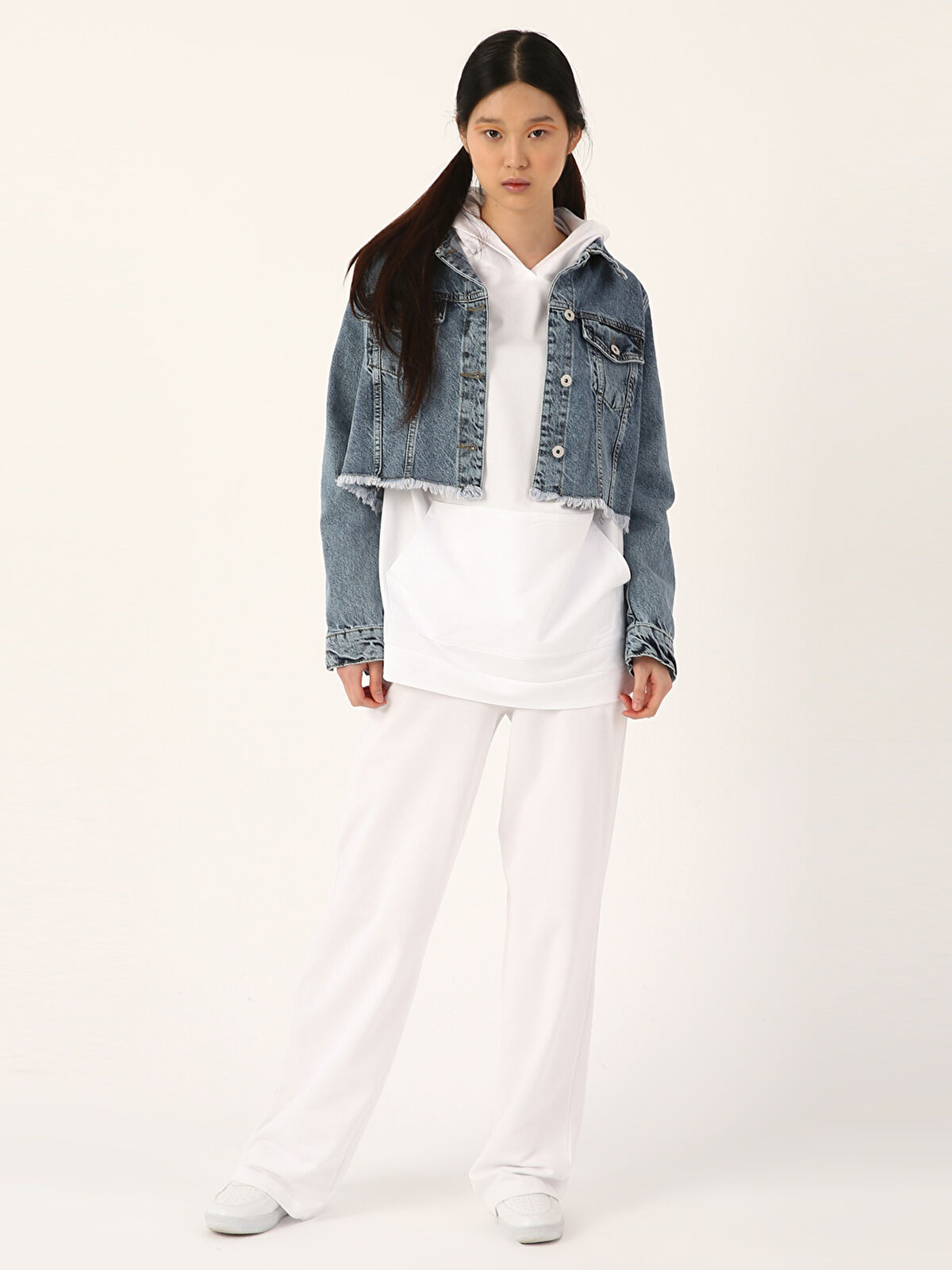 Allday Gömlek Yaka Düz Uzun Kollu Crop Kadın Jean Ceket Allday Gömlek Yaka Düz Uzun Kollu Crop Kadın Jean Ceket
