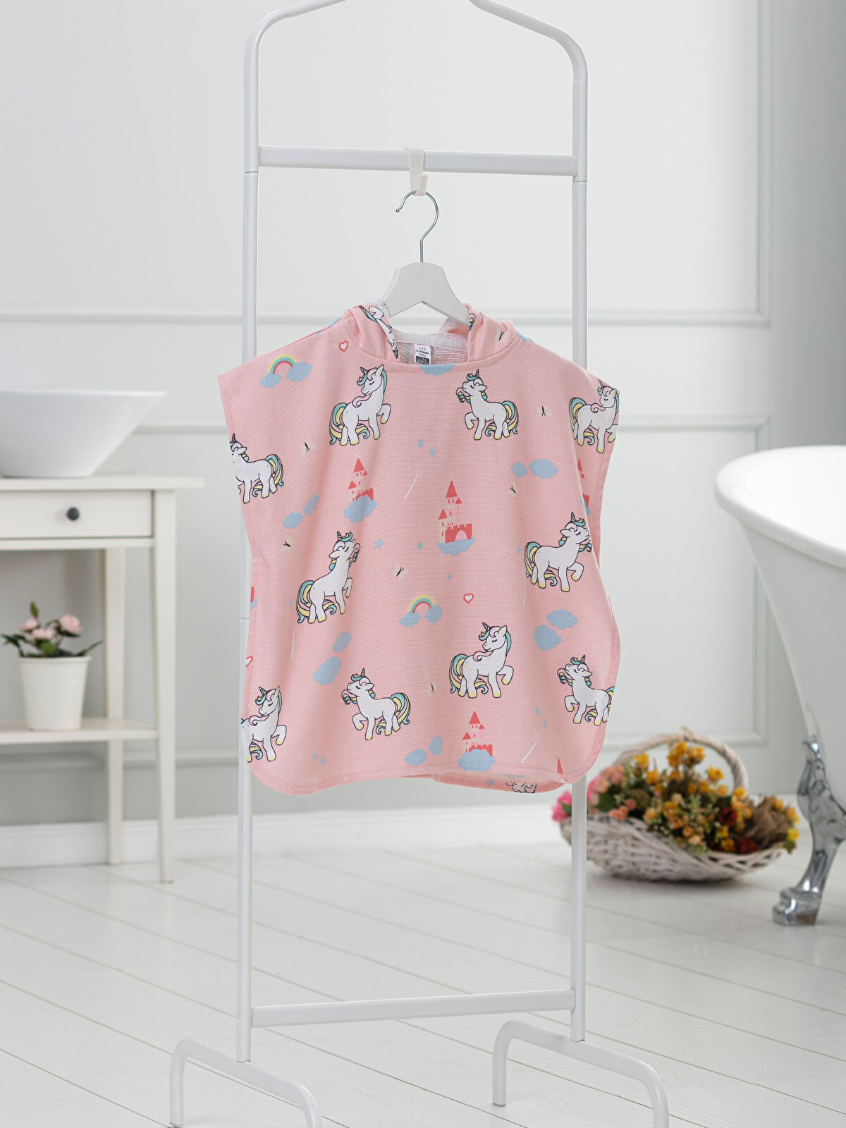 Kız Çocuk Baskılı Panço Havlu