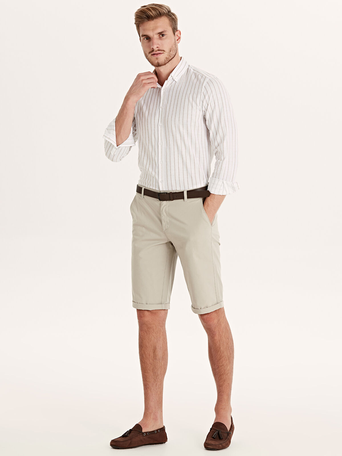 Regular Fit Gabardin Bermuda Şort