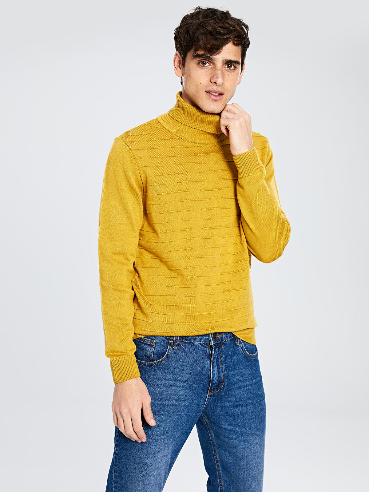 Slim Fit Balıkçı Yaka İnce Triko Kazak