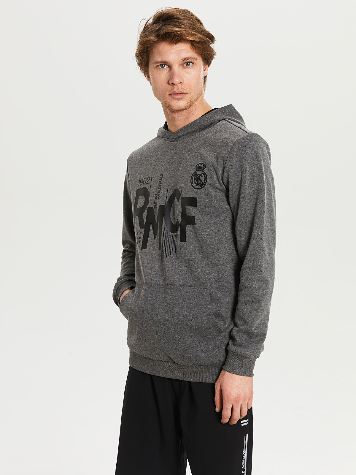 Kapüşonlu Uzun Kollu Real Madrid Baskılı Erkek Taraftar Sweatshirt Kapüşonlu Uzun Kollu Real Madrid Baskılı Erkek Taraftar Sweatshirt