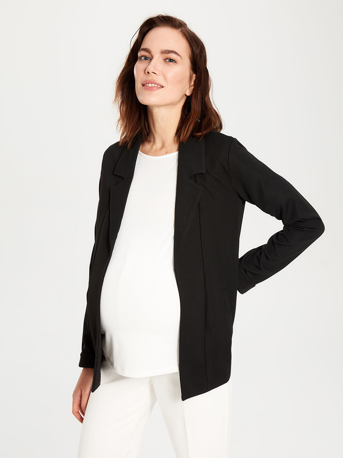 Dokulu Kumaştan Hamile Ceket