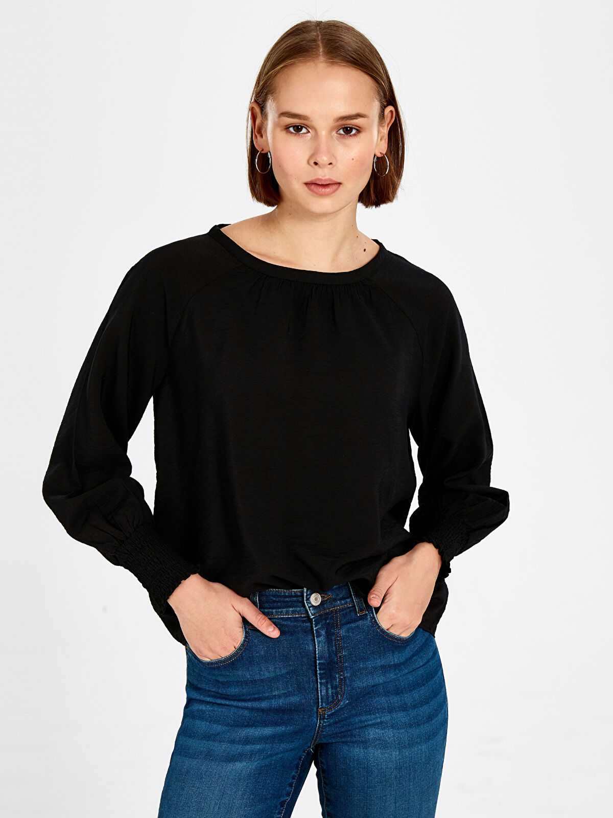 Bisiklet Yaka Düz Uzun Kollu Saten Kadın Bluz