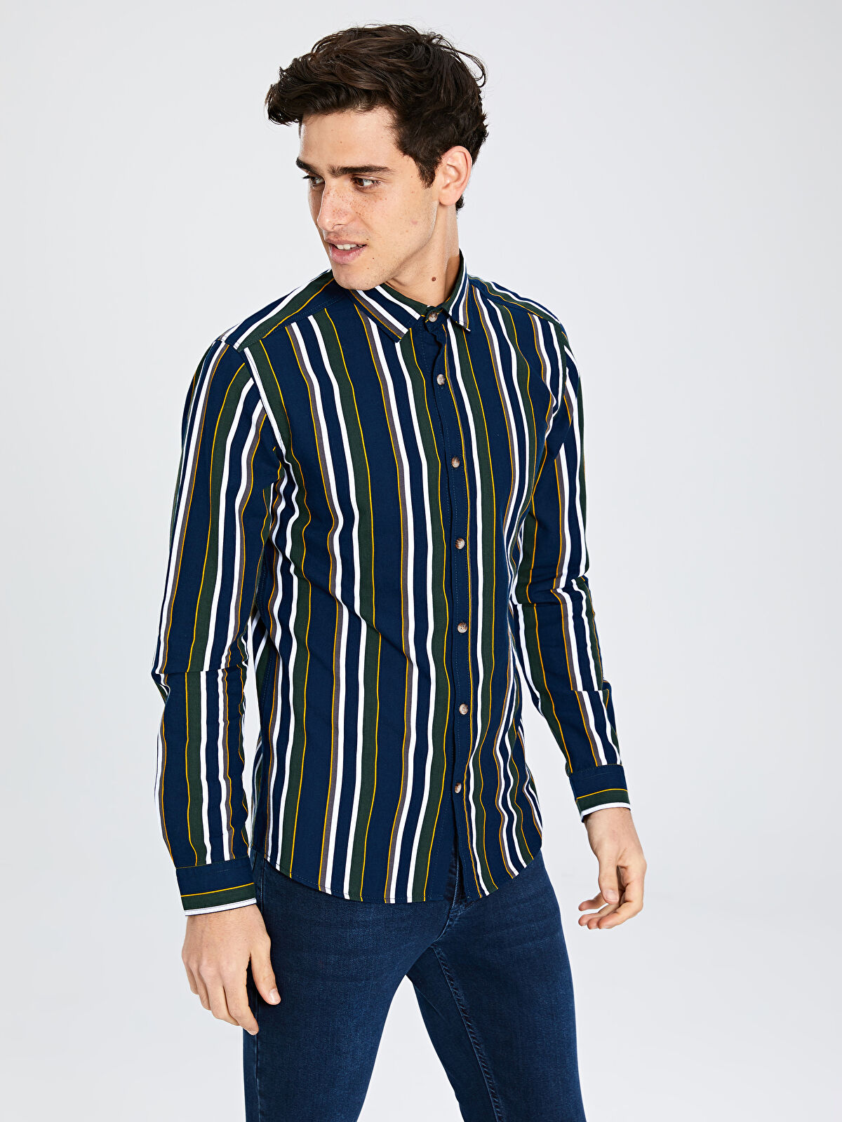 Ekstra Slim Fit Uzun Kollu Oxford Gömlek