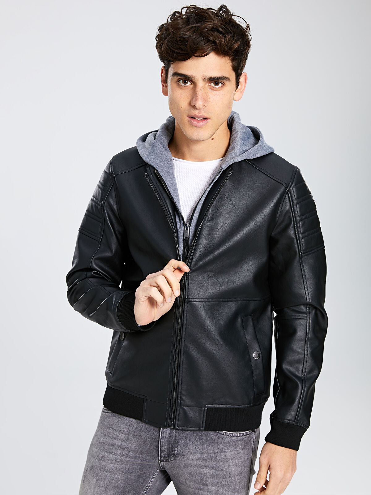LCW CASUAL Standart Kalıp Erkek Deri Görünümlü Mont