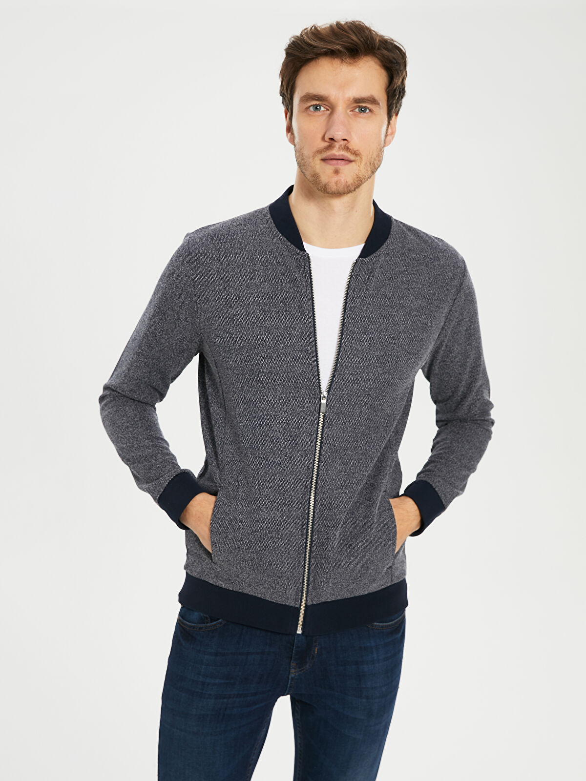 Kolej Yaka Uzun Kollu Fermuarlı Erkek Sweatshirt