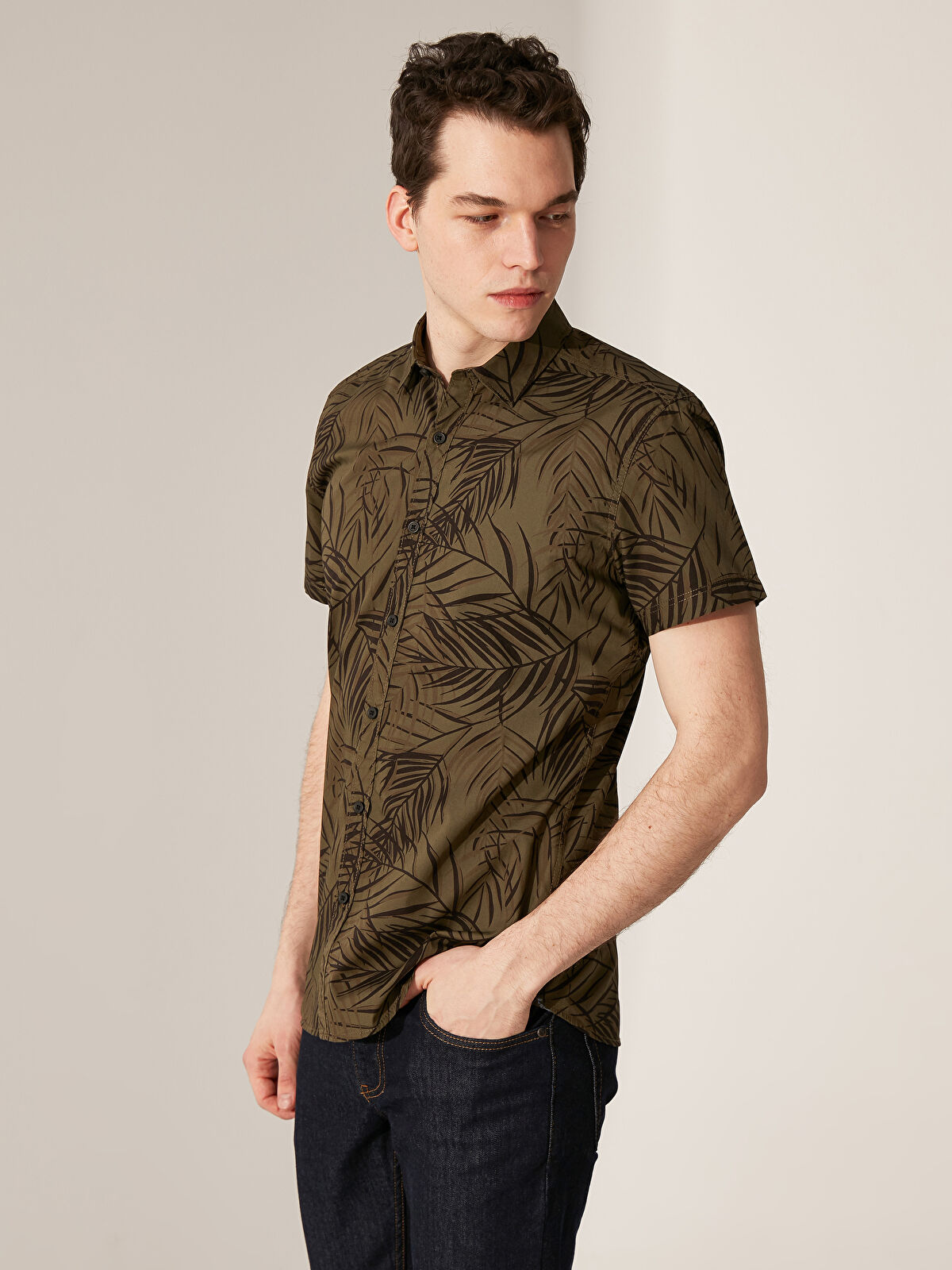 Ekstra Slim Fit Uzun Kollu Poplin Erkek Gömlek