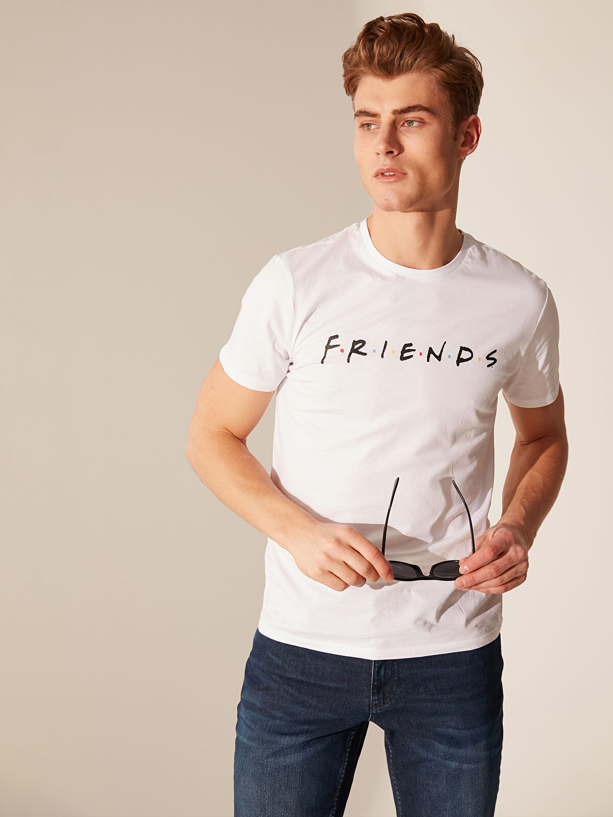 Bisiklet Yaka Friends Baskılı Pamuklu Erkek Tişört