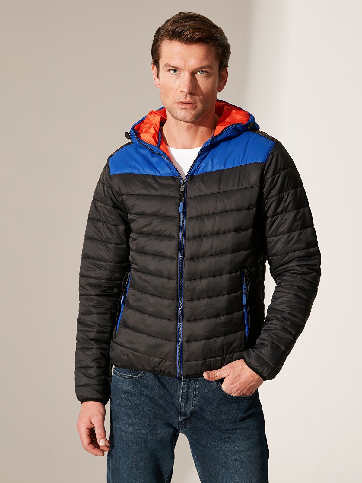 Outdoor Standart Kalıp Kapüşonlu Kalın Erkek Şişme Mont