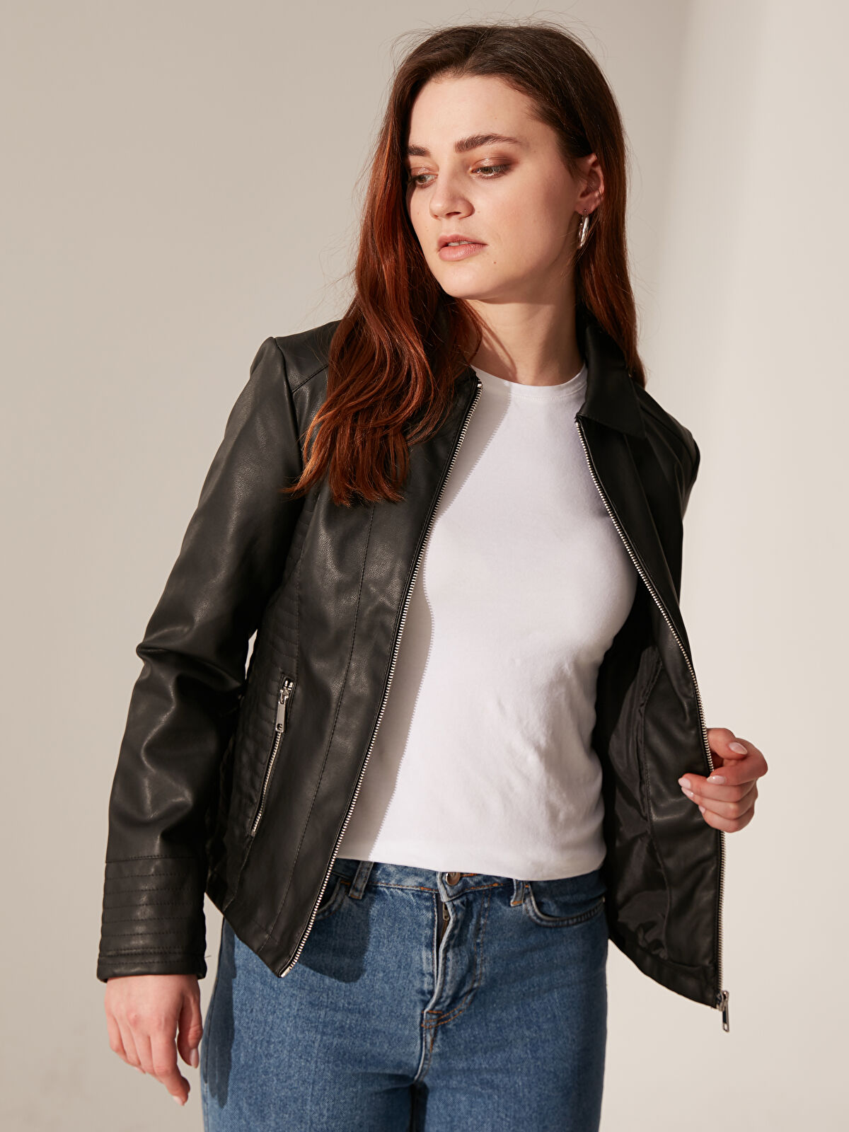 LCW CLASSIC Uzun Kollu Kadın Deri Görünümlü Mont