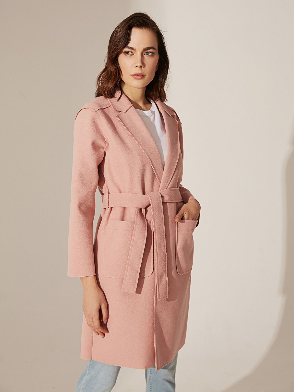 Ceket Yaka Düz Uzun Kollu Kadın Kaşe Kaban