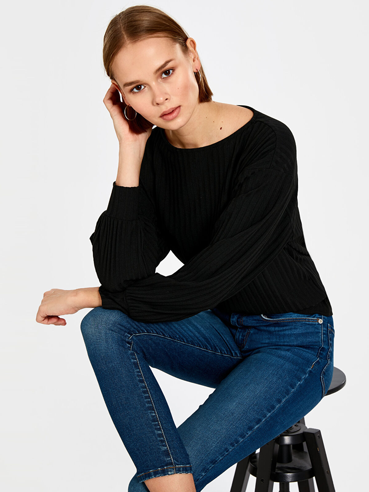 Bisiklet Yaka Esnek Balon Kol Kadın Tişört Bisiklet Yaka Esnek Balon Kol Kadın Tişört