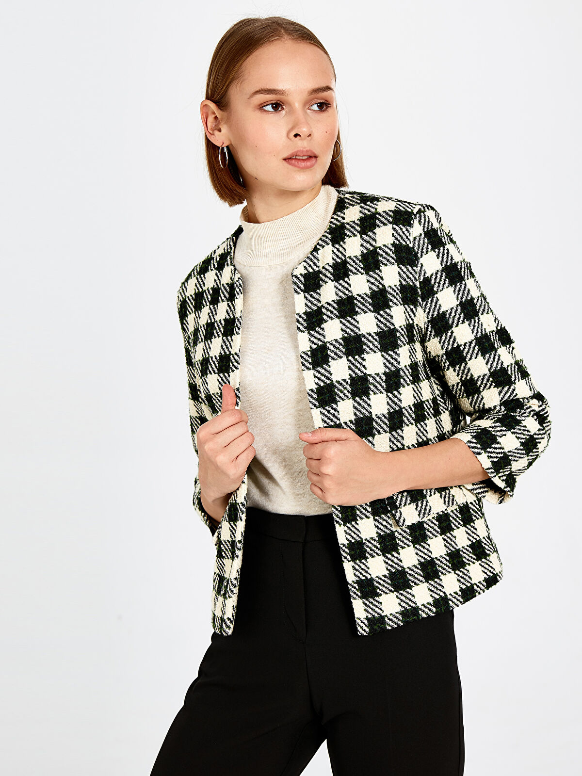 LCW VISION Bisiklet Yaka Standart Fit Uzun Kollu Tüvit Kadın Ceket