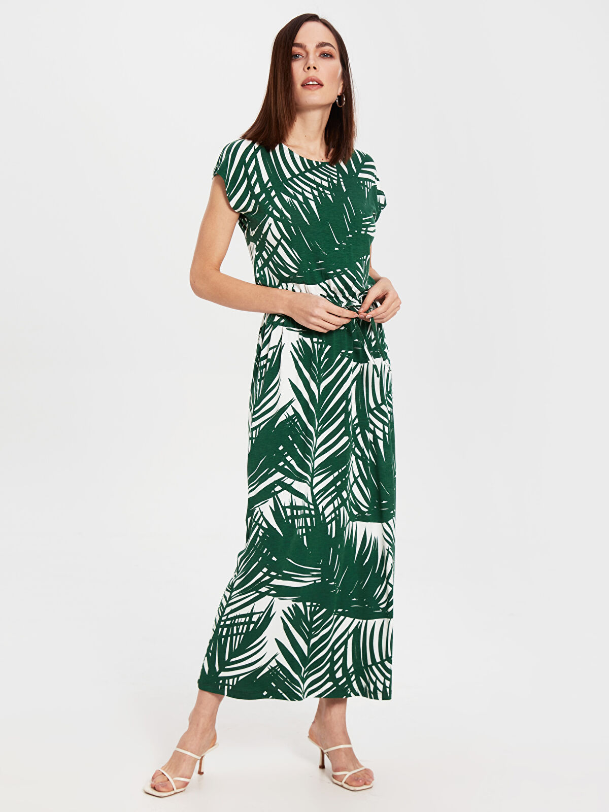 LCW CLASSIC Standart Fit Kısa Kollu Penye Kadın Elbise