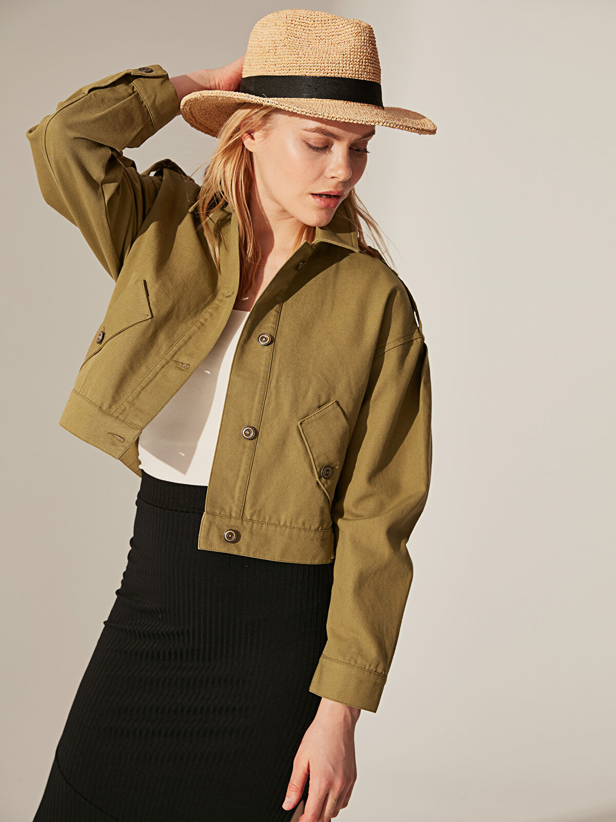 LCW CASUAL Gömlek Yaka Uzun Kollu Kadın Mont