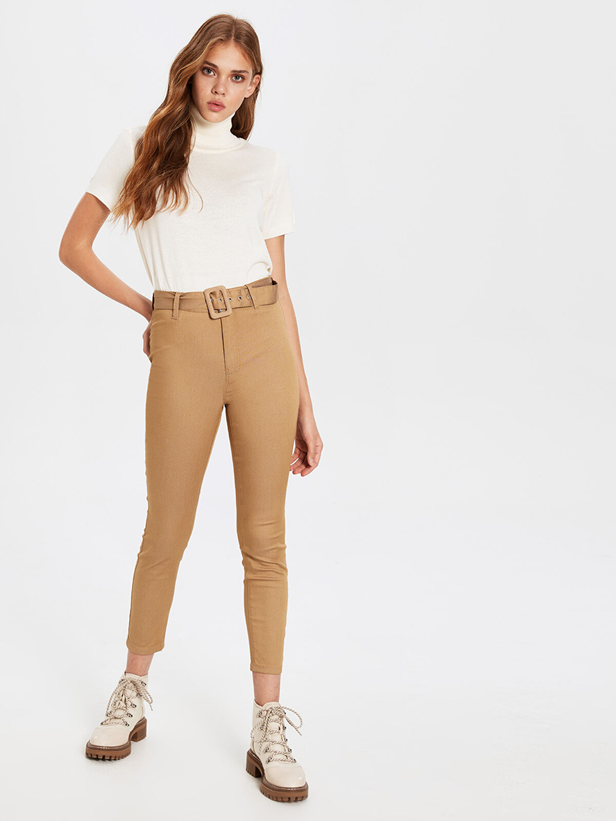 Kemerli Skinny Kadın Pantolon