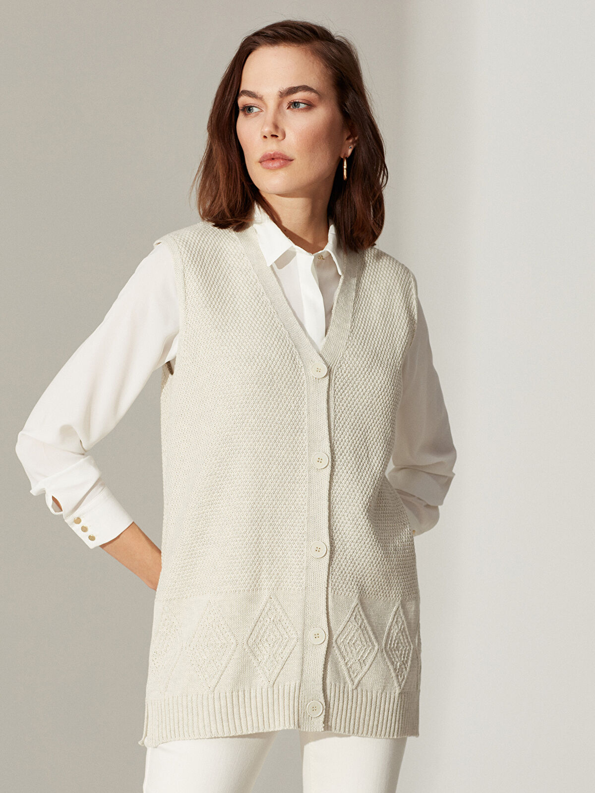 LCW GRACE V Yaka Desenli Kadın Yelek