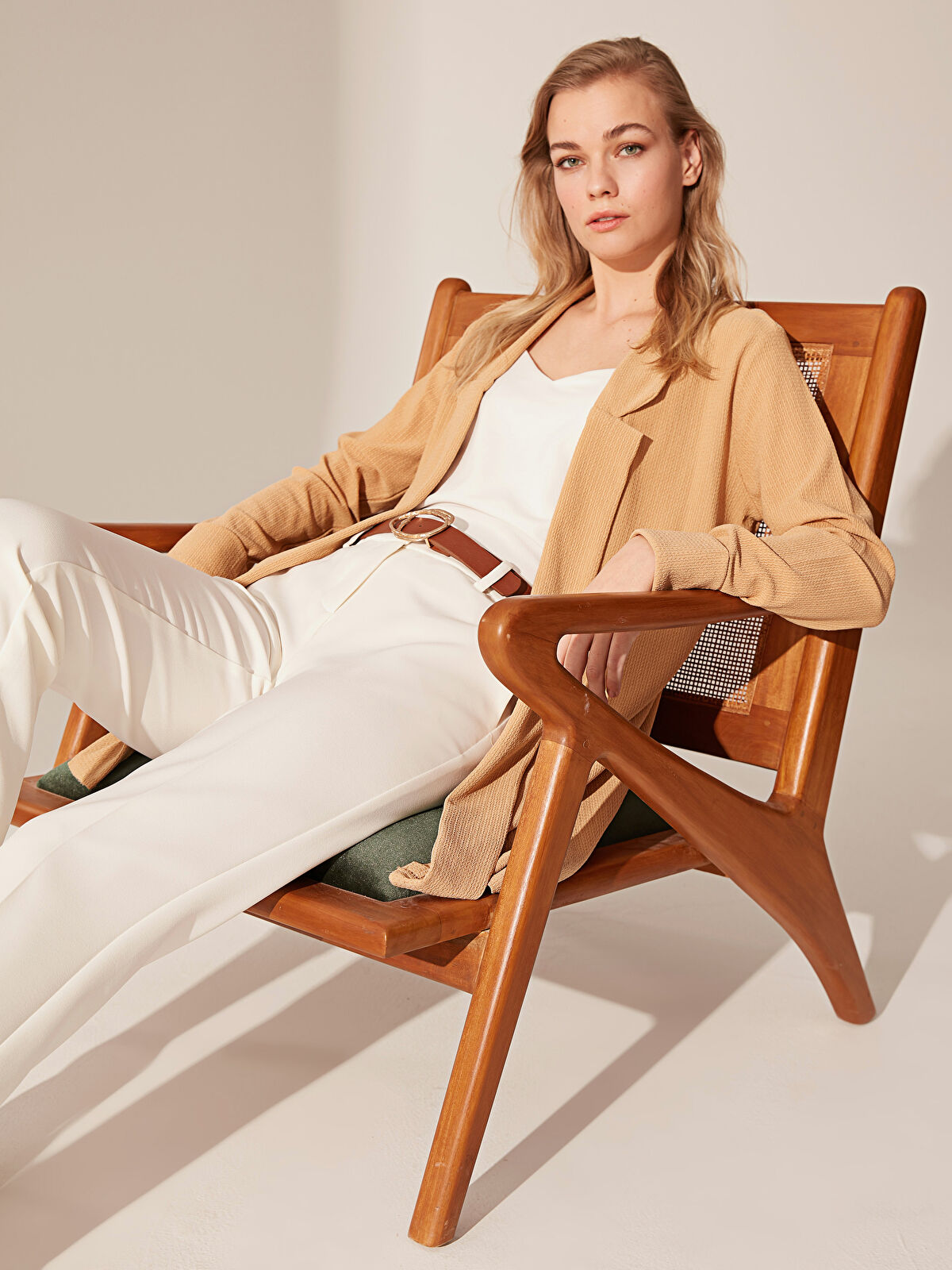 Dokulu Kumaştan Salaş Hırka